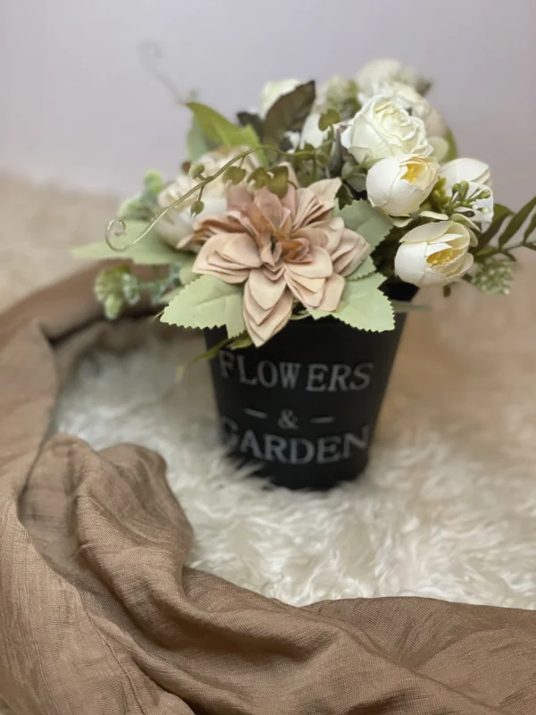 Flowers & Garden Bliss – Refine Interior